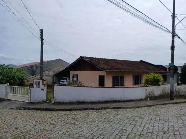 Casa / Sobrado para Venda em Blumenau/SC Água Verde