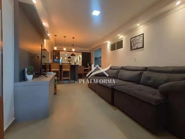 Casa / Sobrado para Venda em Blumenau/SC Água Verde 4 Quartos