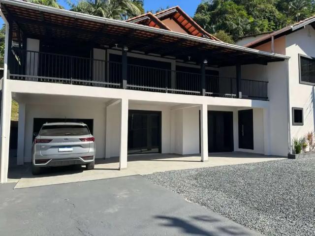 Casa / Sobrado para Venda em Blumenau/SC Água Verde