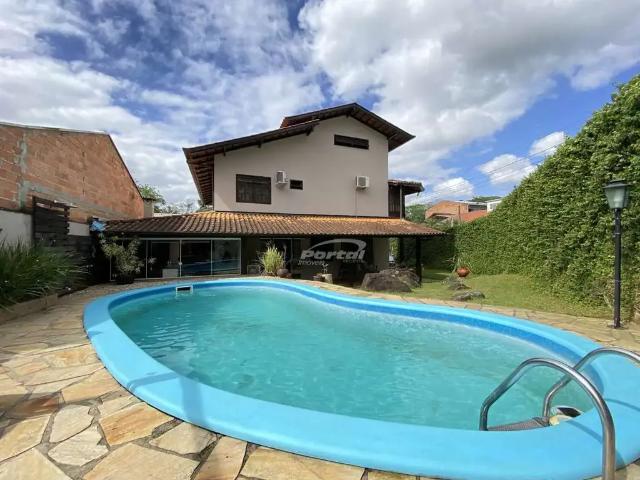 Casa / Sobrado para Venda em Blumenau/SC Badenfurt 3 Quartos