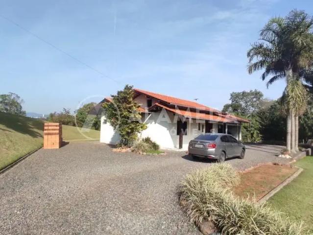 Casa / Sobrado para Venda em Blumenau/SC Badenfurt 3 Quartos