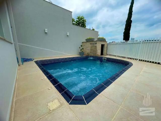 Casa / Sobrado para Venda em Blumenau/SC Centro 4 Quartos