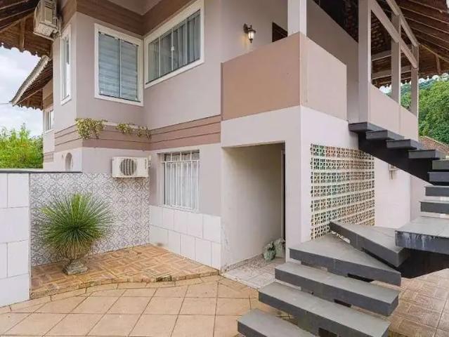 Casa / Sobrado para Venda em Blumenau/SC Centro 4 Quartos