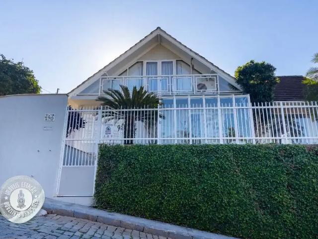 Casa / Sobrado para Venda em Blumenau/SC Centro 4 Quartos