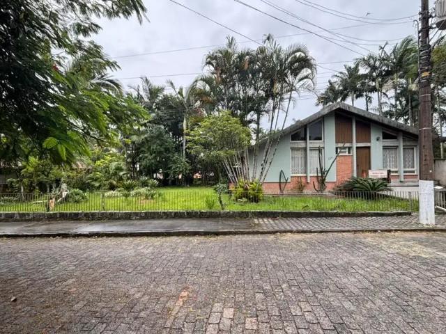 Casa / Sobrado para Venda em Blumenau/SC Centro 3 Quartos