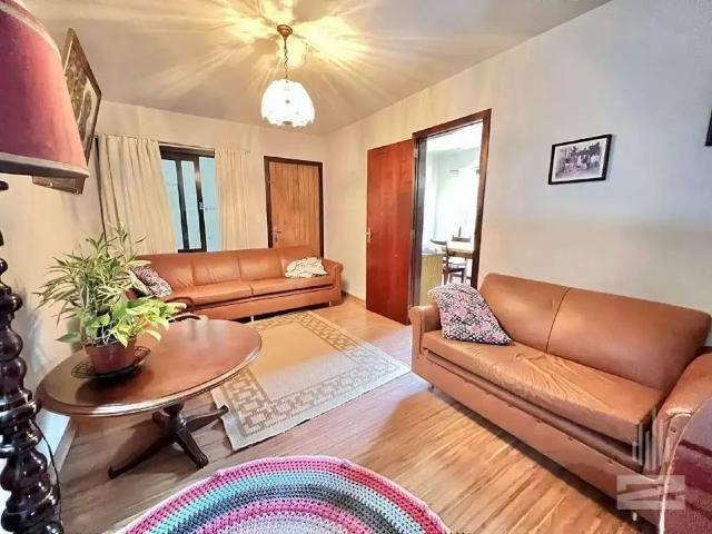 Casa / Sobrado para Venda em Blumenau/SC Escola Agrícola 4 Quartos