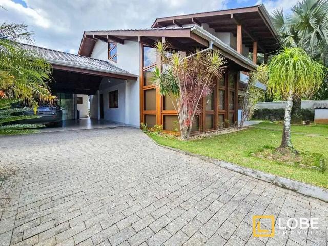 Casa / Sobrado para Venda em Blumenau/SC Escola Agrícola 5 Quartos