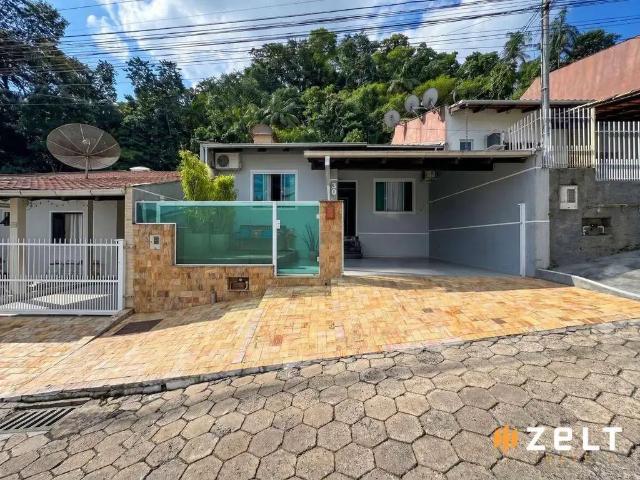 Casa / Sobrado para Venda em Blumenau/SC Escola Agrícola 2 Quartos