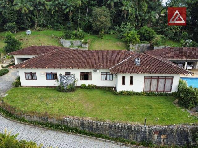 Casa / Sobrado para Venda em Blumenau/SC Escola Agrícola 3 Quartos