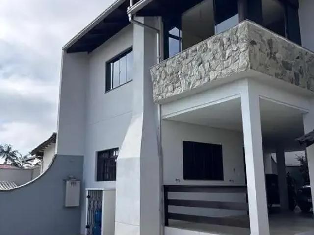 Casa / Sobrado para Venda em Blumenau/SC Escola Agrícola 3 Quartos