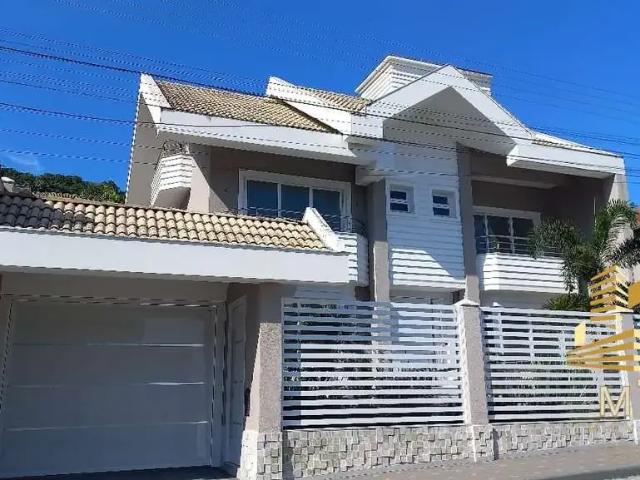 Casa / Sobrado para Venda em Blumenau/SC Escola Agrícola 3 Quartos