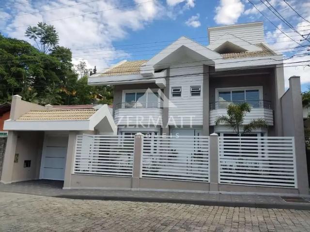 Casa / Sobrado para Venda em Blumenau/SC Escola Agrícola 3 Quartos
