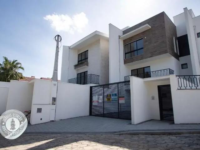 Casa / Sobrado para Venda em Blumenau/SC Escola Agrícola 3 Quartos