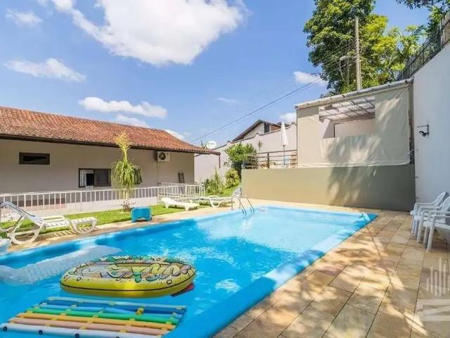 Casa / Sobrado para Venda em Blumenau/SC Escola Agrícola 3 Quartos