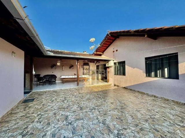 Casa / Sobrado para Venda em Blumenau/SC Fidélis 3 Quartos