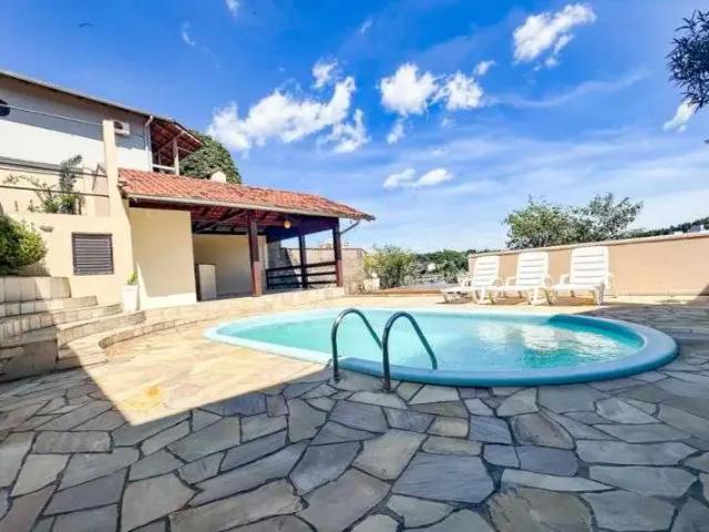 Casa / Sobrado para Venda em Blumenau/SC Fortaleza 4 Quartos