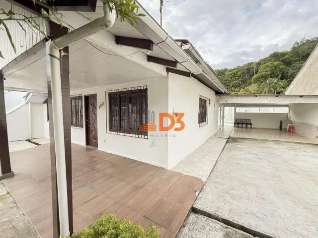 Casa / Sobrado para Venda em Blumenau/SC Fortaleza 4 Quartos