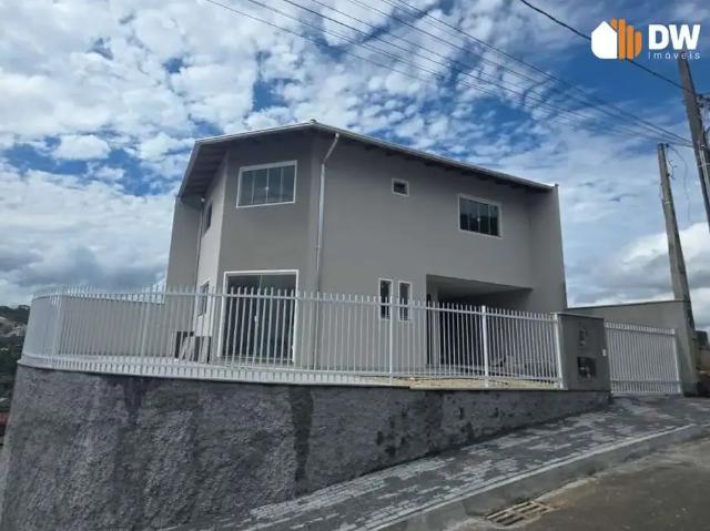 Casa / Sobrado para Venda em Blumenau/SC Fortaleza 3 Quartos