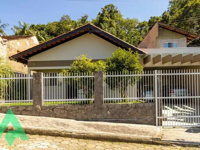 Casa / Sobrado para Venda em Blumenau/SC Fortaleza 3 Quartos