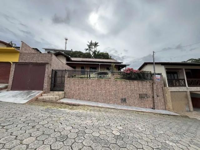 Casa / Sobrado para Venda em Blumenau/SC Fortaleza 3 Quartos