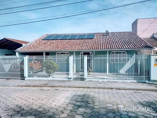 Casa / Sobrado para Venda em Blumenau/SC Fortaleza 3 Quartos