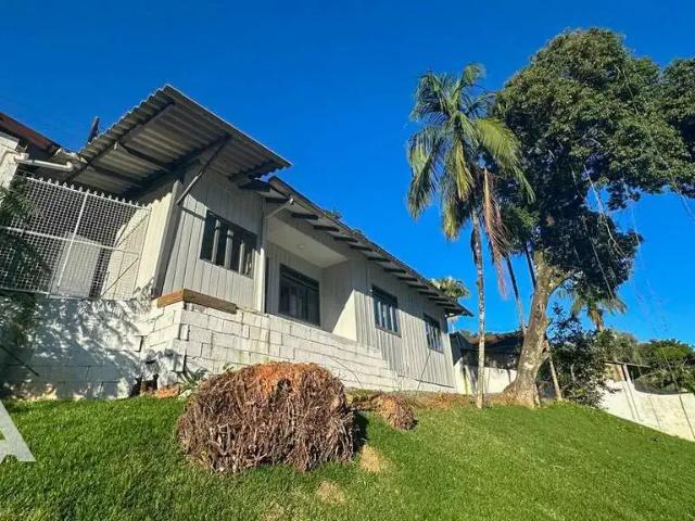 Casa / Sobrado para Venda em Blumenau/SC Fortaleza 2 Quartos