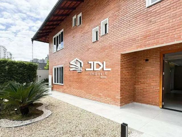 Casa / Sobrado para Venda em Blumenau/SC Garcia 5 Quartos