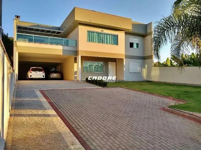 Casa / Sobrado para Venda em Blumenau/SC Garcia 5 Quartos