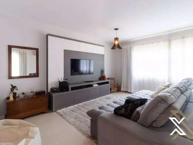 Casa / Sobrado para Venda em Blumenau/SC Garcia 5 Quartos