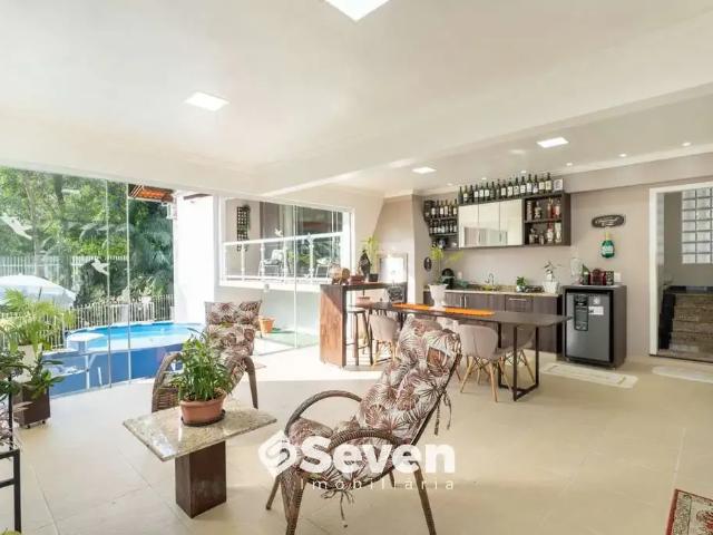 Casa / Sobrado para Venda em Blumenau/SC Garcia 3 Quartos