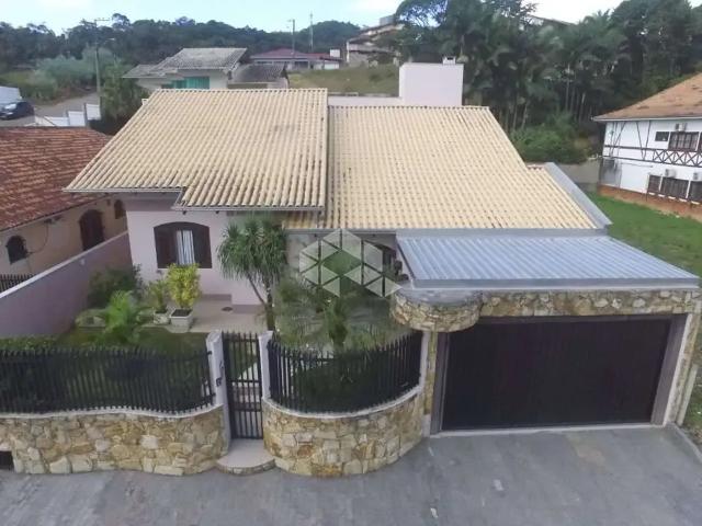 Casa / Sobrado para Venda em Blumenau/SC Garcia 3 Quartos