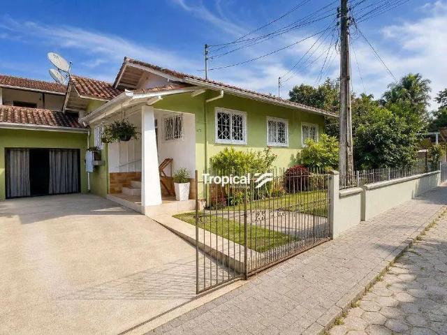 Casa / Sobrado para Venda em Blumenau/SC Glória