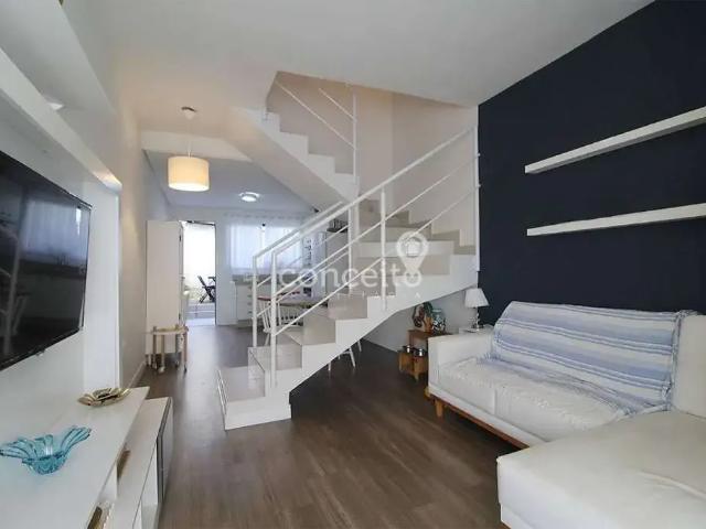 Casa / Sobrado para Venda em Blumenau/SC Glória 2 Quartos