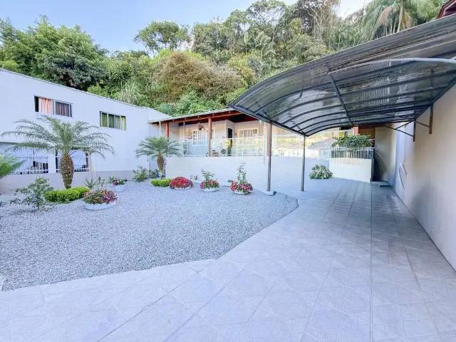 Casa / Sobrado para Venda em Blumenau/SC Glória 2 Quartos