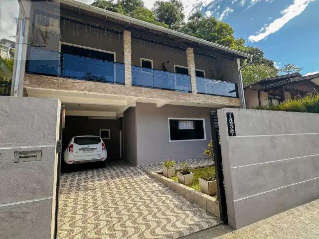 Casa / Sobrado para Venda em Blumenau/SC Glória 3 Quartos