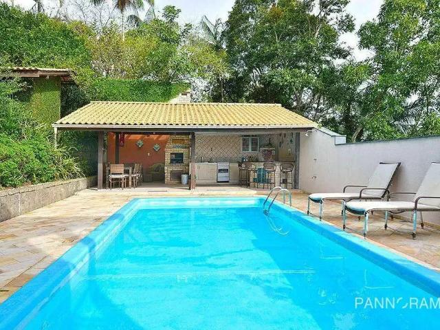 Casa / Sobrado para Venda em Blumenau/SC Itoupava Norte 4 Quartos
