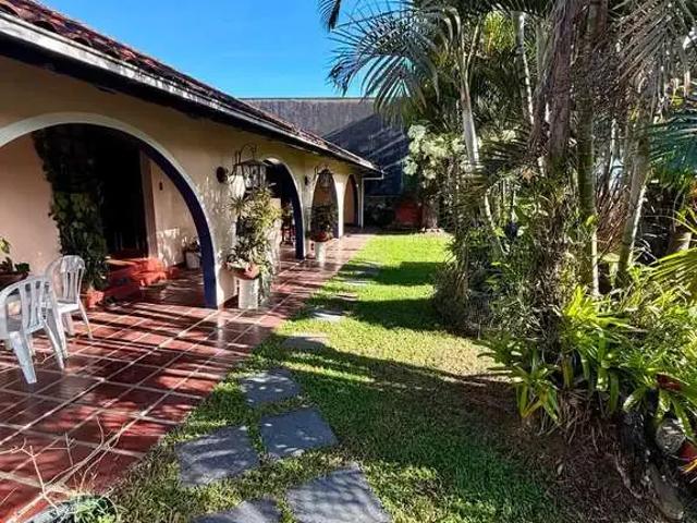 Casa / Sobrado para Venda em Blumenau/SC Itoupava Norte 4 Quartos