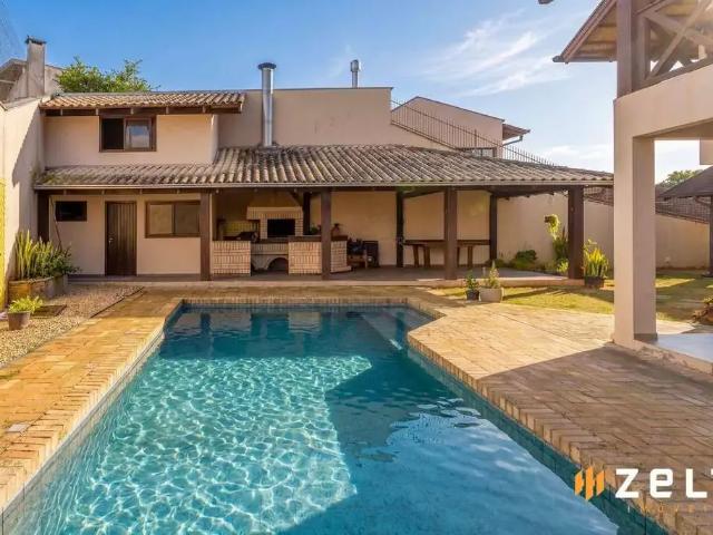 Casa / Sobrado para Venda em Blumenau/SC Itoupava Norte 5 Quartos
