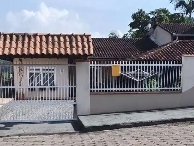 Casa / Sobrado para Venda em Blumenau/SC Itoupava Central 3 Quartos