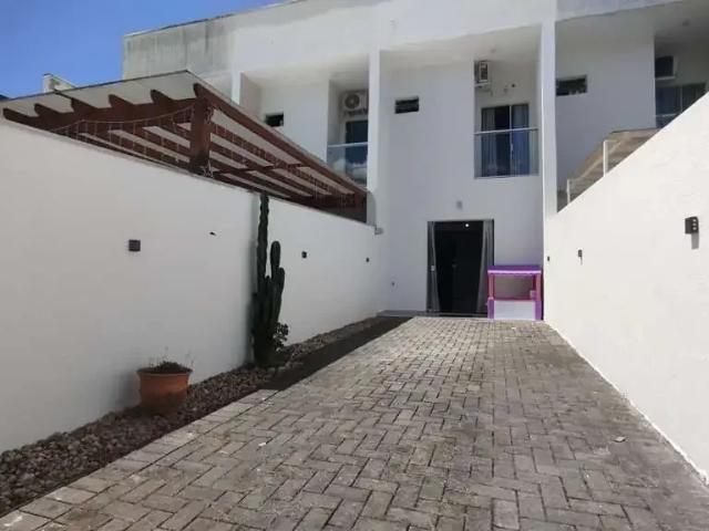 Casa / Sobrado para Venda em Blumenau/SC Itoupava Central 2 Quartos