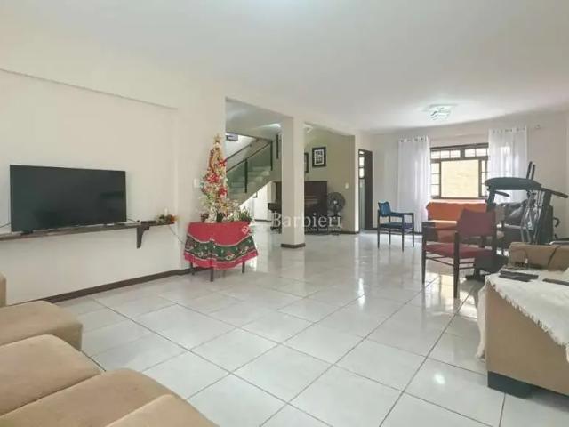 Casa / Sobrado para Venda em Blumenau/SC Itoupava Central 4 Quartos