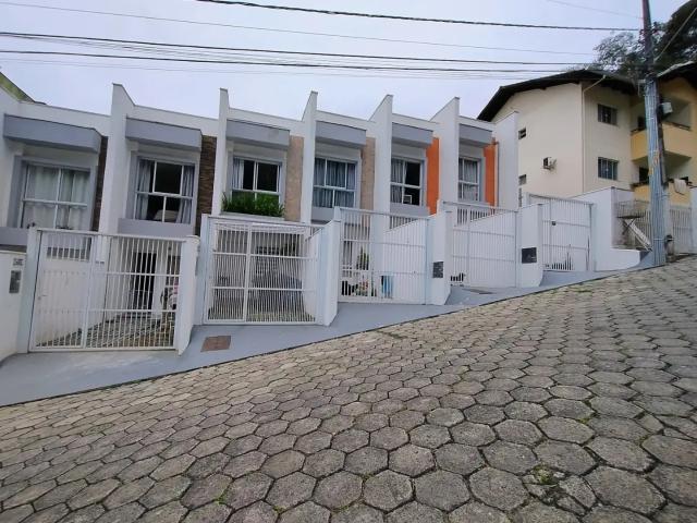 Casa / Sobrado para Venda em Blumenau/SC Itoupava Seca 2 Quartos