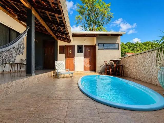Casa / Sobrado para Venda em Blumenau/SC Itoupavazinha 3 Quartos