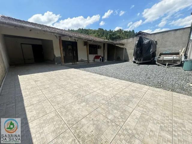 Casa / Sobrado para Venda em Blumenau/SC Itoupavazinha 3 Quartos