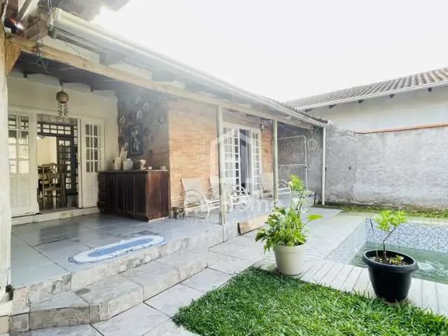 Casa / Sobrado para Venda em Blumenau/SC Itoupavazinha 2 Quartos