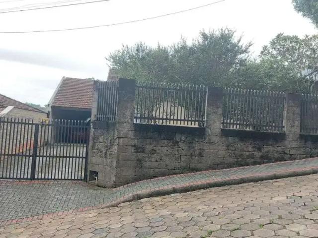 Casa / Sobrado para Venda em Blumenau/SC Itoupavazinha 2 Quartos