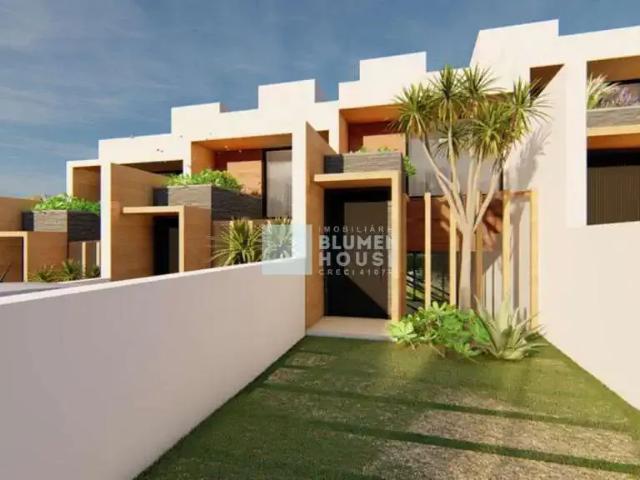 Casa / Sobrado para Venda em Blumenau/SC Itoupavazinha 2 Quartos