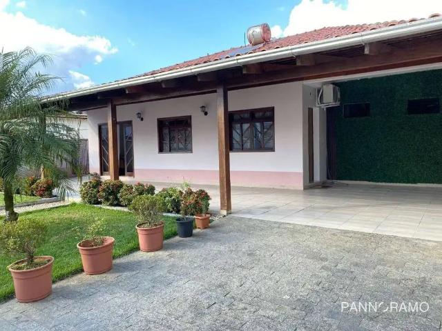 Casa / Sobrado para Venda em Blumenau/SC Itoupavazinha 4 Quartos