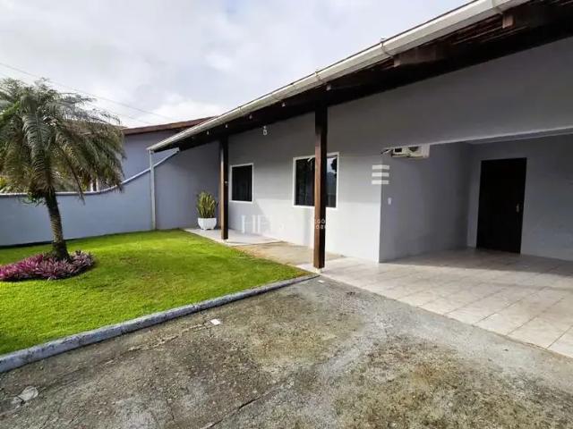 Casa / Sobrado para Venda em Blumenau/SC Itoupavazinha 4 Quartos