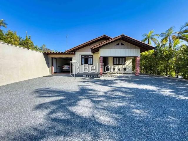 Casa / Sobrado para Venda em Blumenau/SC Itoupavazinha 6 Quartos